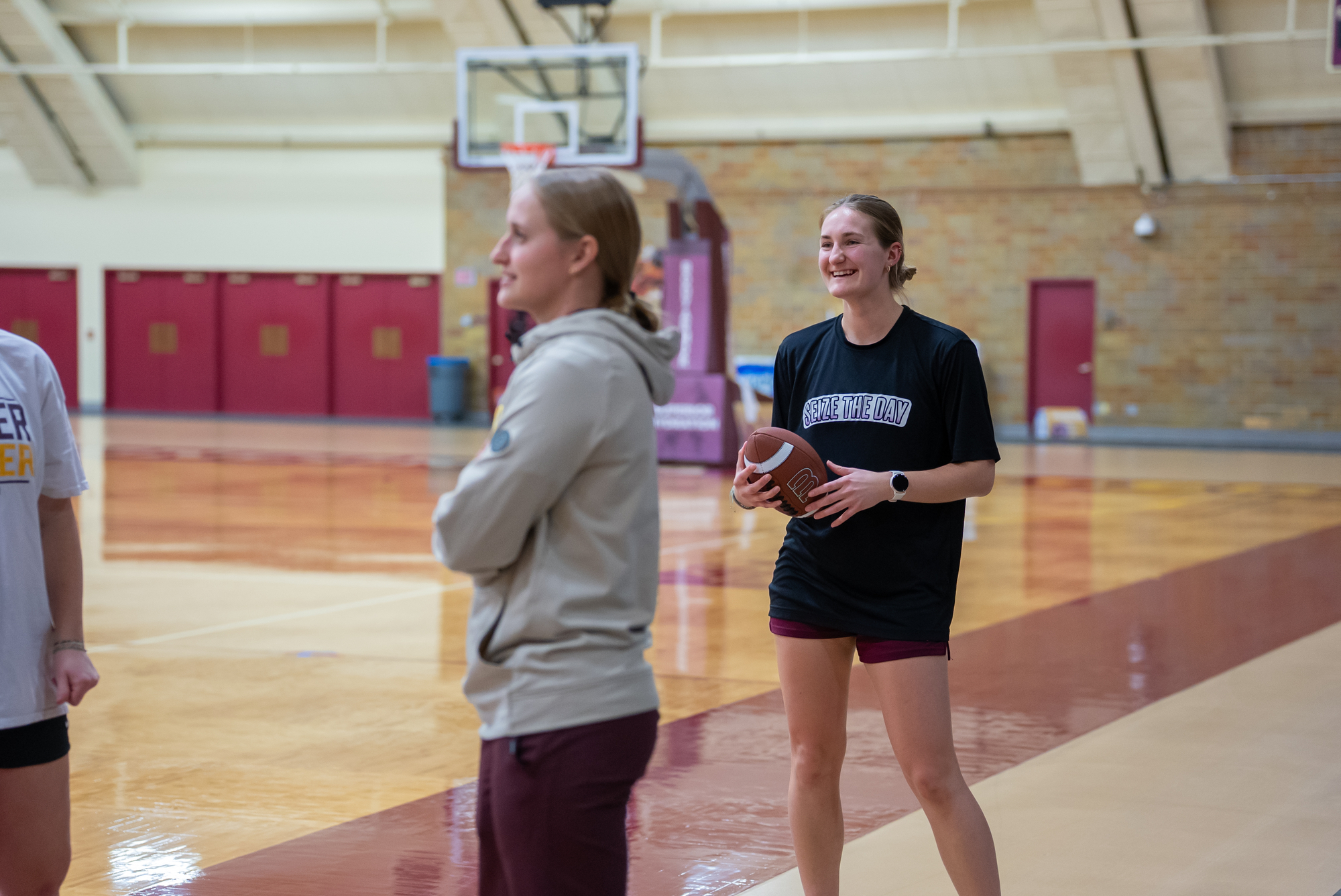 Women's flag football kicks off at Concordia | Concordia College